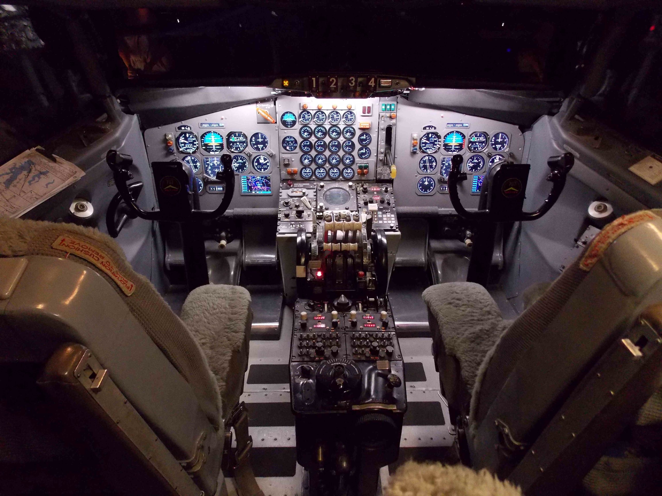 Accurate B707-420 for RL Pilot - Boeing 707-420 - X-Plane.Org Forum